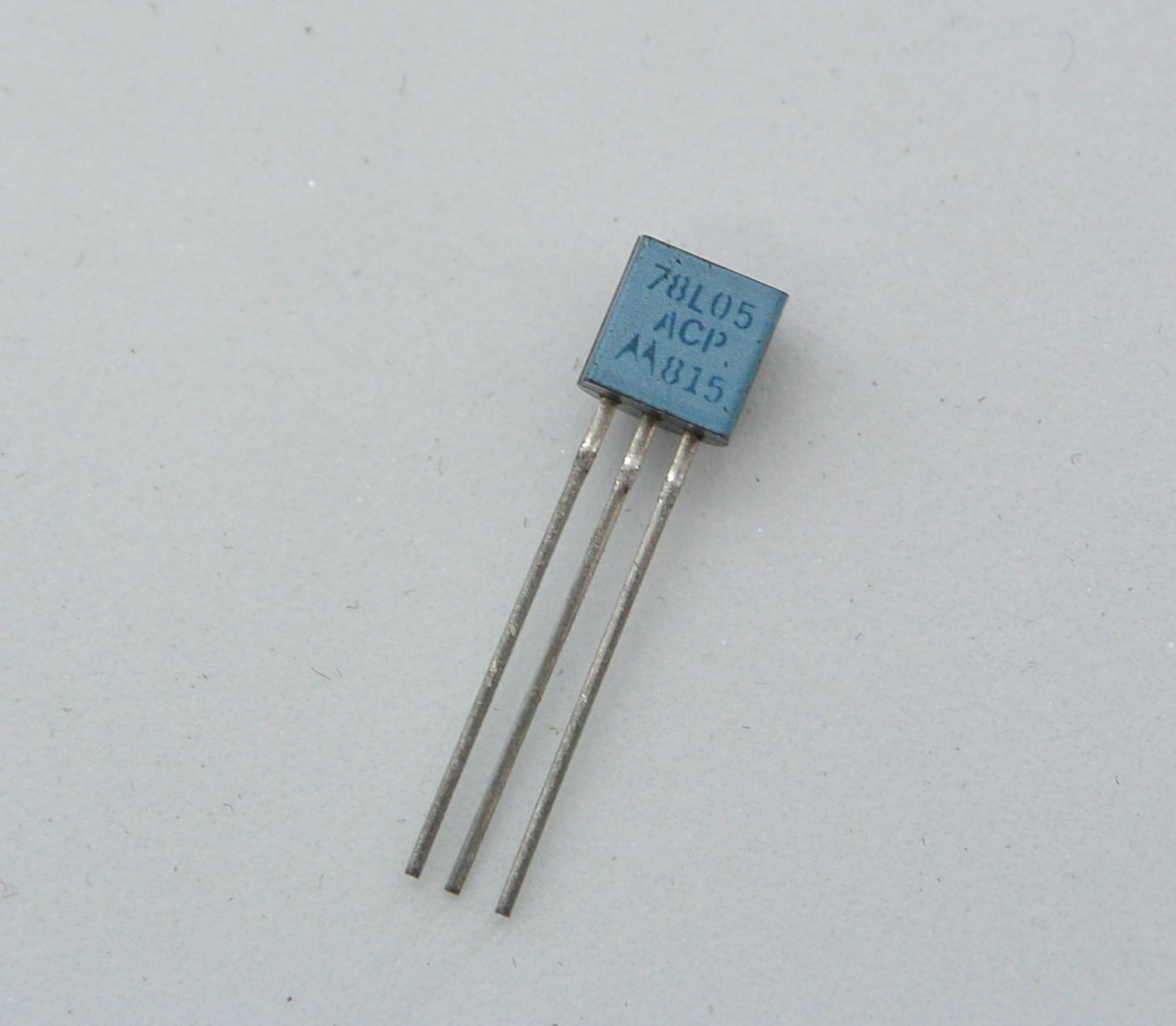 L78L05 7805 SMD 20PCS L78L05 7805 Voltage Regulator IC - 5V 100mA SOT ...